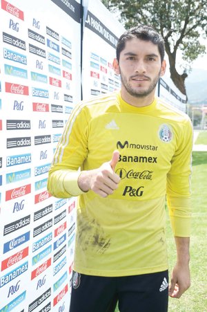 El Universal - Deportes - Corona no le teme al retorno de Ochoa