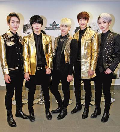 El Universal - Espectáculos - Locos por el K-Pop