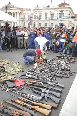 El Universal - El Mundo - Investiga El Salvador masacre de mareros