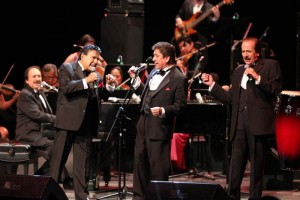 El Universal - Espectáculos - Hermanos Castro, "una especie en peligro ...