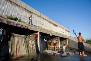 El Universal - Los Estados - Tijuana: deportados, entre la miseria y la ...