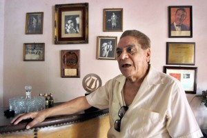 El Universal - Espectáculos - El año viejo, un legado de Tony Camargo